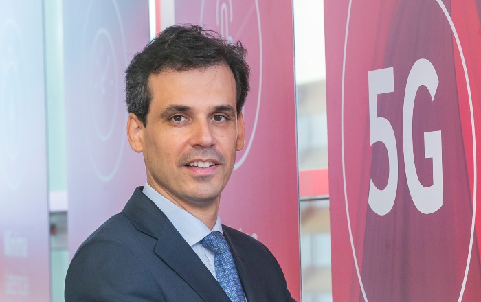 "Estamos muy centrados en ayudar a nuestras empresas a emprender y a ...